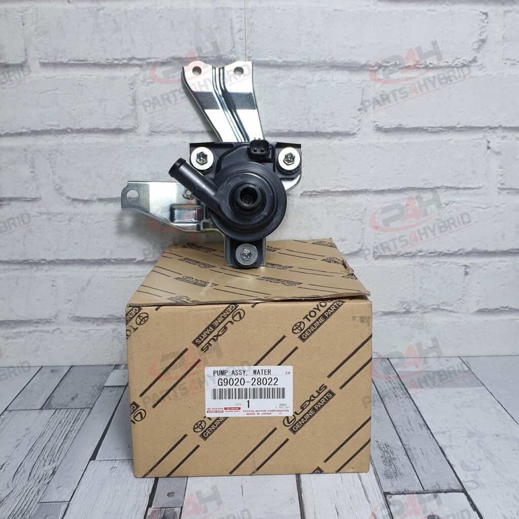 GENUINE TOYOTA YARIS HYBRID WATER PUMP BRAND NEW 161A029015 1 YEAR ...