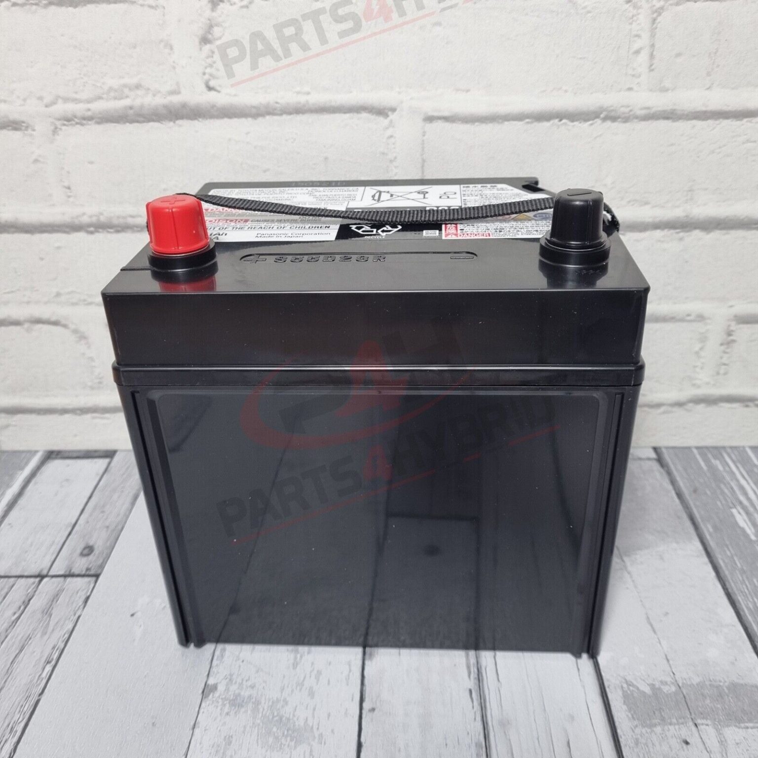 Genuine Toyota RAV4 Hybrid 12V Battery Panasonic 12V S55D23R 51AH 28800 ...